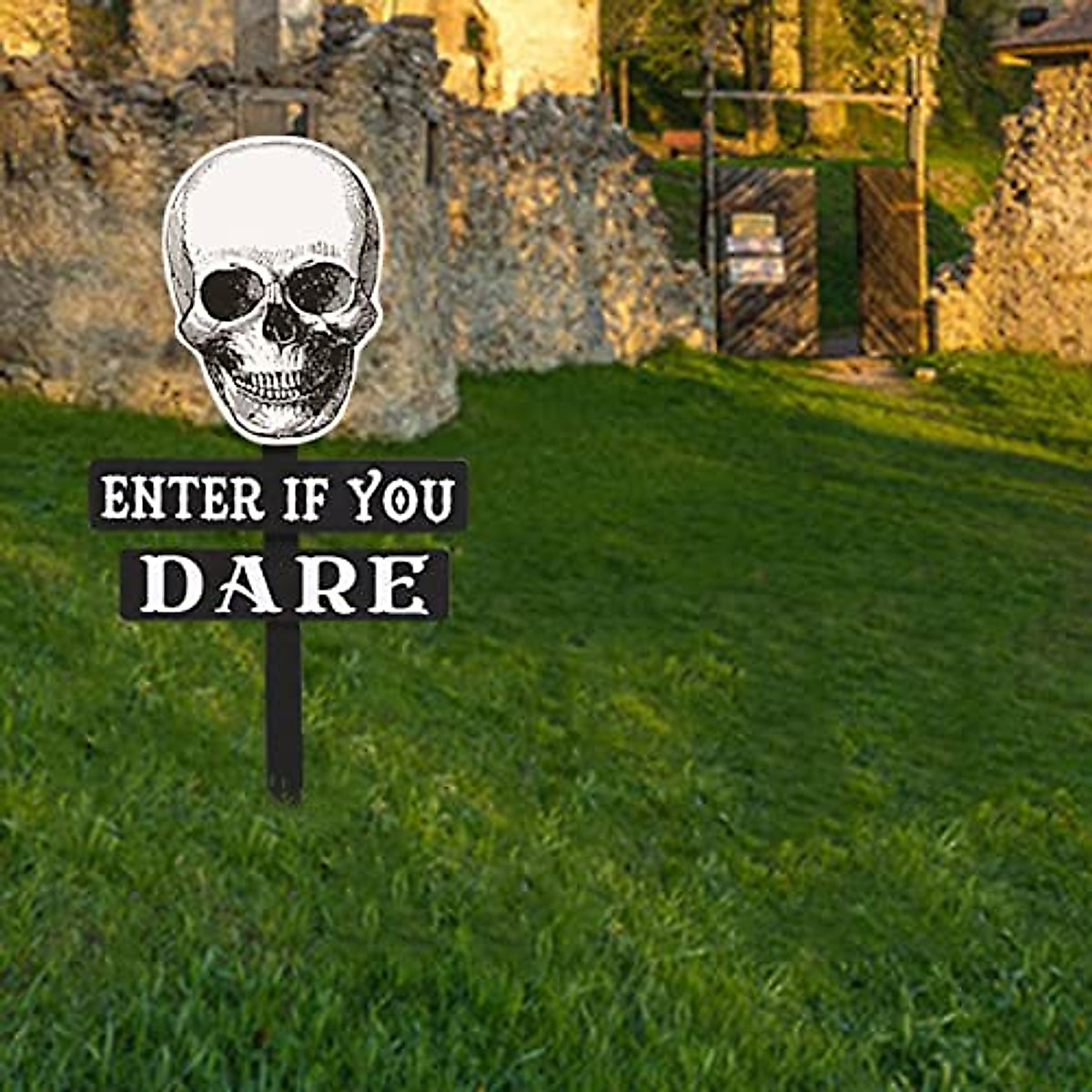 Halloween Yard Sign Outdoor Statues Silhouette Skull Head Yard Signs Outdoor Decorations Stakes Decor Garden Garden Stakes Halloween Yard Art Props Scary Holiday Home Yard Party Supplies