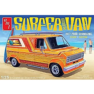 Round 2 1977 Ford Surfer Van 2T (AMT1229M)