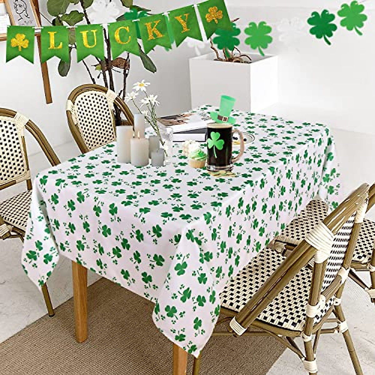 LUSHVIDA St.Patrick's Day Rectangle Table Cloth, 60 x 84 Inch, Shamrock Patterned Irish Clover Washable Microfiber Tablecloth Decorative Table Covers for Picnic Party, 100% Polyester, 150 GSM