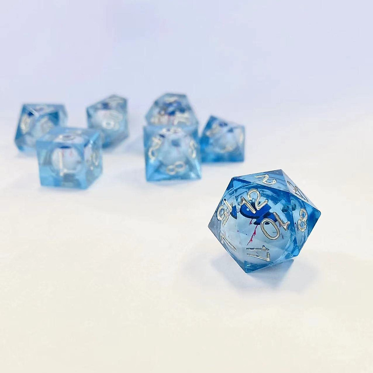 DND Eyeball Dice-Set Sharp Edges - IDTQ Dungeons and Dragons Polyhedral Blue Bloodshot Translucent Dice Set RPG MTG Table Games D4 D6 D8 D10 D12 D20 (Blue Eye)