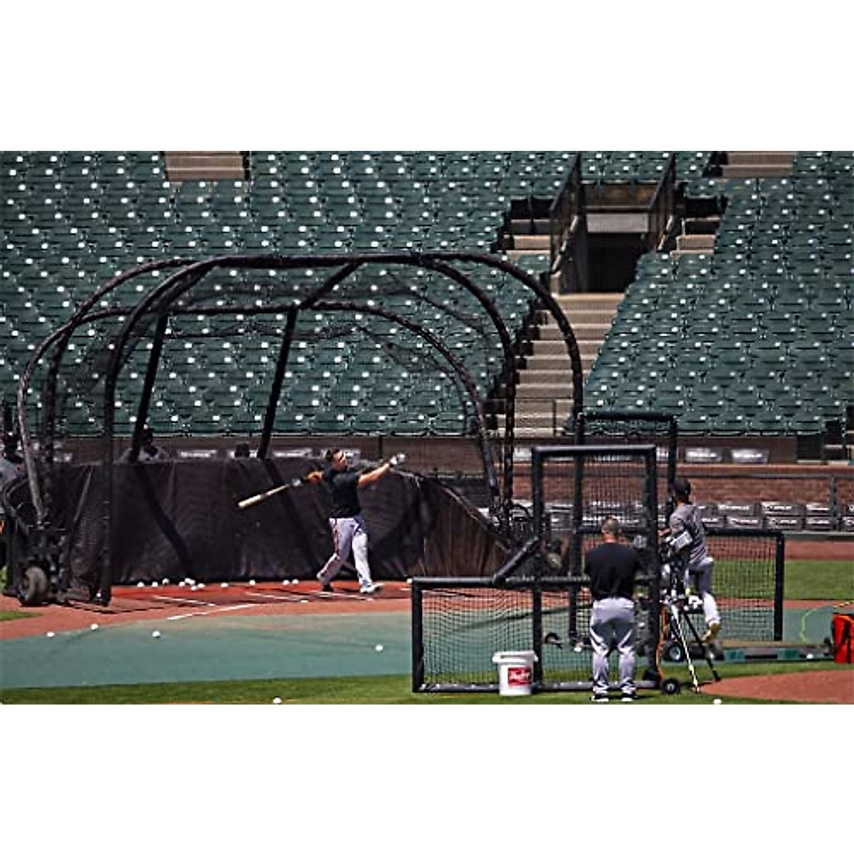 28: A Photographic Tribute to Buster Posey