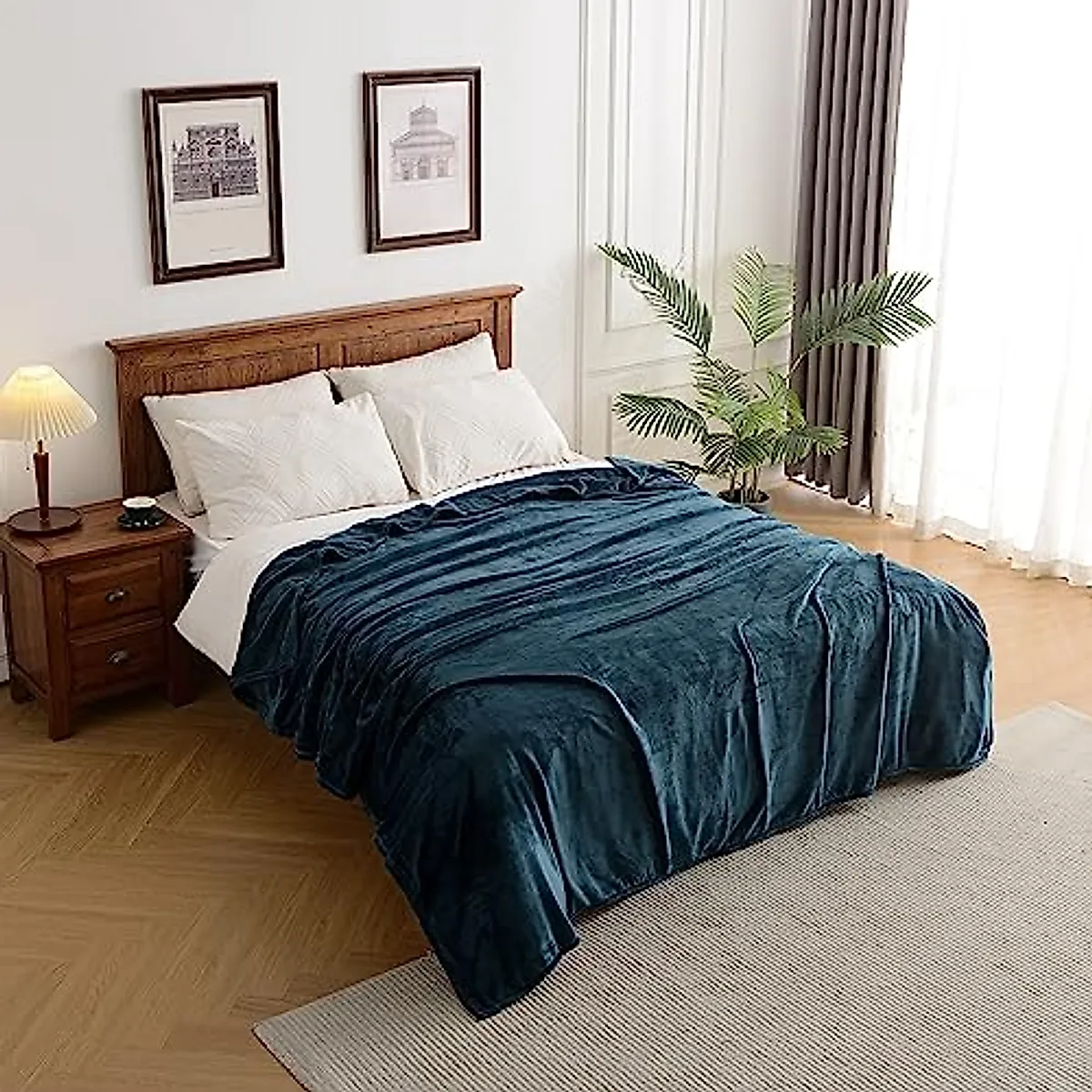 Kingole Flannel Fleece Microfiber Throw Blanket, Luxury Peacock Blue Twin Size Lightweight Cozy Couch Bed Super Soft and Warm Plush Solid Color 350GSM (66 x 90 inches)