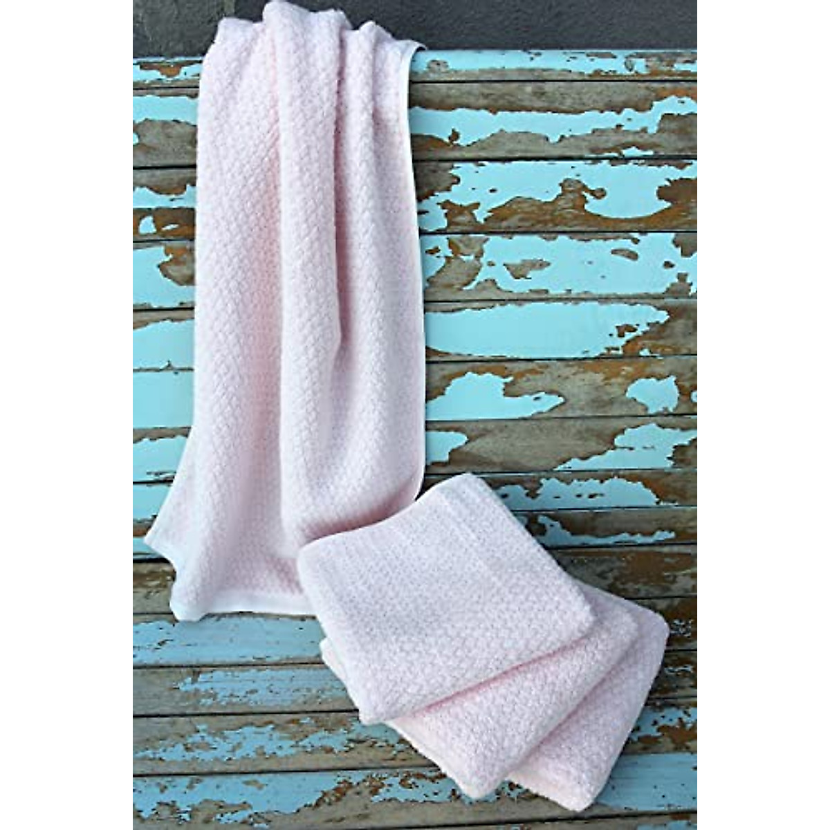 Everplush Diamond Jacquard Hand Towel Set, 4 x (16 x 30 in), Pale Pink 4 Count