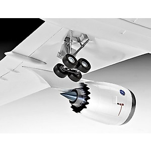 Revell of Germany 1/144 Boeing 787 Dreamliner