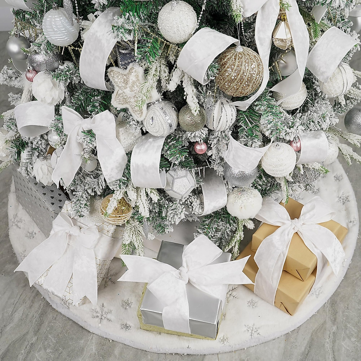 MEEDEE White Crushed Velvet Ribbon 2.5 Inch Velvet Wired Ribbon Crushed Velvet Christmas Ribbon 10 Yards White Velvet Ribbon for Christmas Tree Decoration, Wreath Supplies, Crafts Bow Making