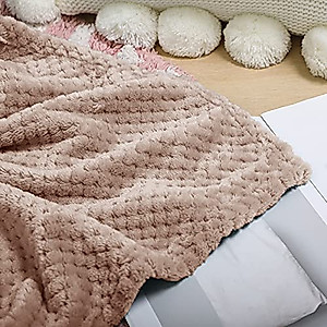 Exclusivo Mezcla Fleece Throw Blanket, Super Soft and Warm Blankets for Couch, Sofa and Bed Waffle Textured, Cozy, Fuzzy and Lightweight (Camel, 40x50 Inches)