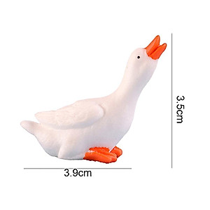 QIANSHENG 3Pcs Cute Mini Swans Resin Miniature Goose Figurine Fairy Garden Plant Flower Pots Bonsai Ornaments for Micro Landscape Dollhouse Decoration Cake Toppers DIY Cake Decorating