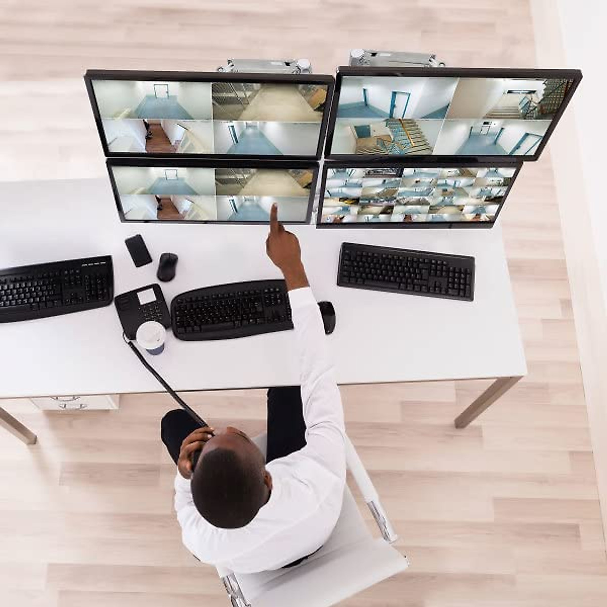 Ergotron – LX Quad Monitor Arm, VESA Desk Mount – for 4 Monitors Up to 40 Inches, 7 to 11 lbs Each – Polished Aluminum