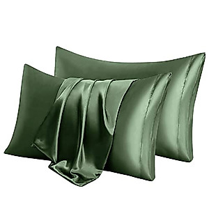 Aormenzy Satin Pillow Cases for Women Queen Size Set of 2, Woodland Green Satin Pillowcase for Hair with Envelope Closure Silky Pillow Covers Wrinkle, Fade Resistant (20x30 Inches)