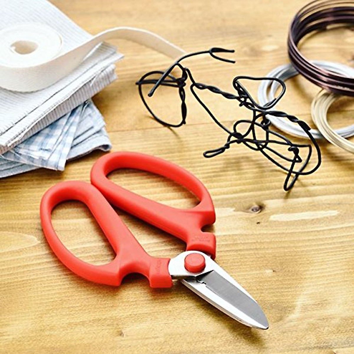 Sakagen Multi Purposse Floralcraft Scissors with Wire Cut Function