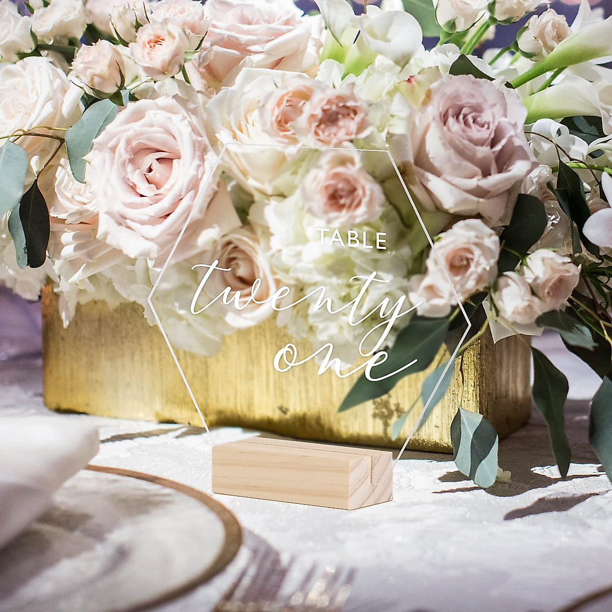 Clear Hexagon Acrylic Table Sign with Wood Stand-10 Pack 5.5 Inch Blank Hexagon Table Numbers with Wood Base, DIY Hexagon Acrylic Sign Blank for Acrylic Wedding Sign Table Numbers Wedding Table Decor