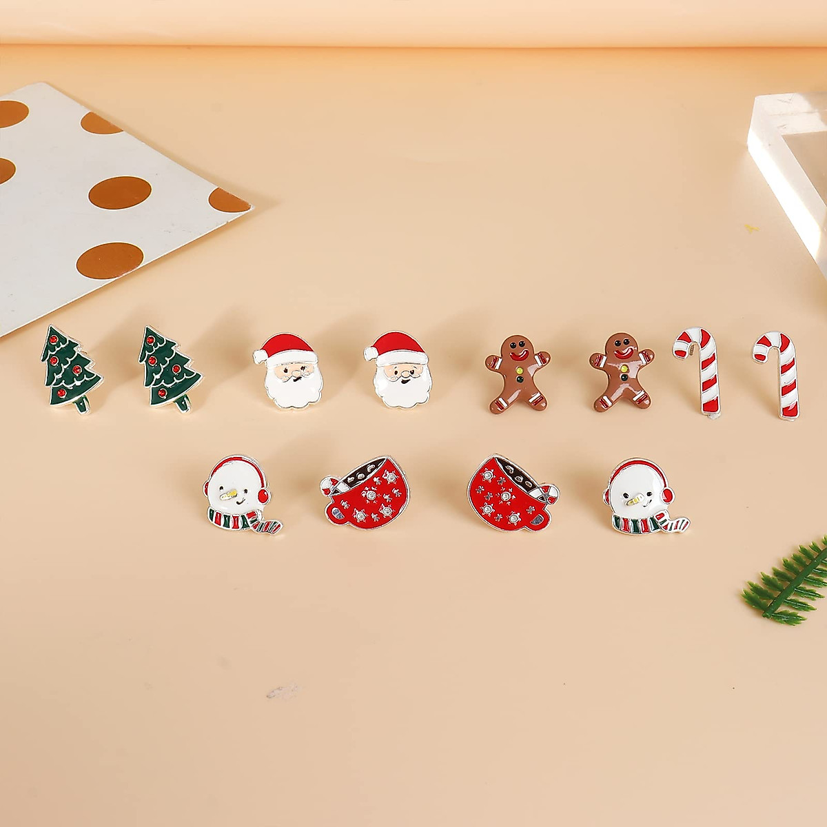 Christmas Bow Earrings for Women Xmas Red Pearl Bow Earrings Sparkling Rhinestones Bow Dangle Earrings Christmas Earrings for Women Teen Girl Christmas Gifts 2023