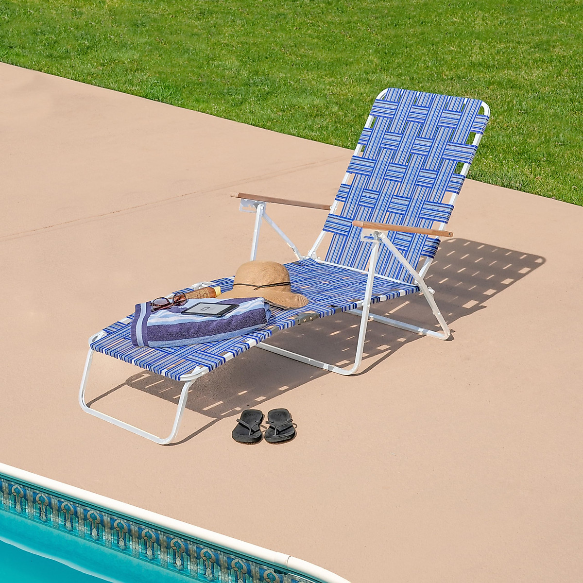 CAMP & GO 4-Position Folding Web Lawn Chair Beach Lounger, Blue/White