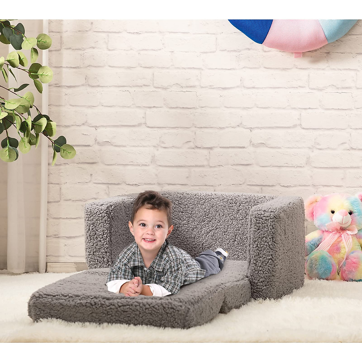 ALIMORDEN 2-in-1 Flip Out Cuddly Sherpa Toddler Couch, Convertible Sofa to Lounger, Grey