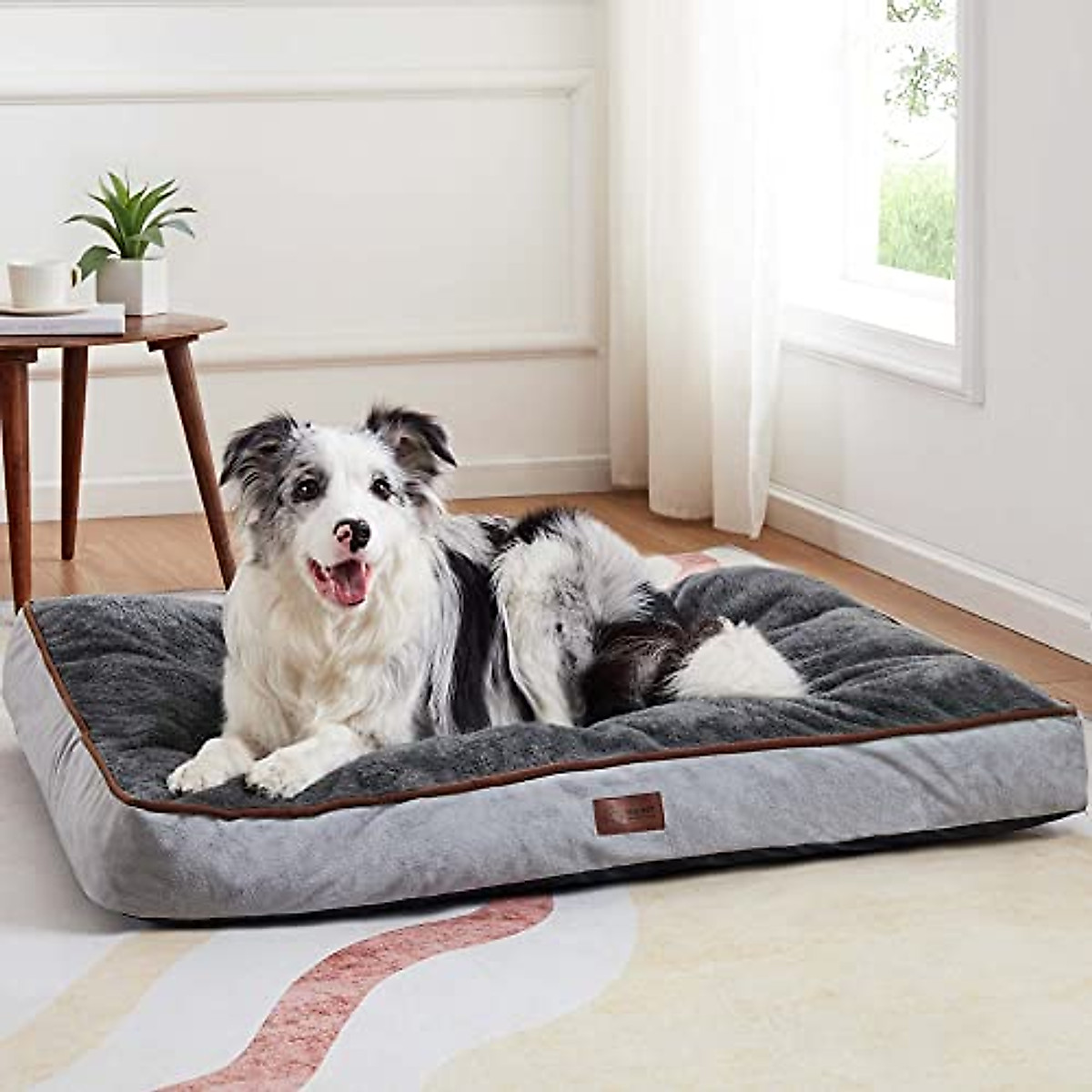 Figopage Large Dog Mat for Crate, Waterproof Large Dog Bed with Washable and Removable Covers, Deluxe Dog Pillows for Large Dogs Up to 80 Lbs