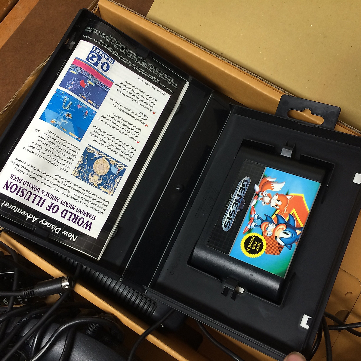 Sega Genesis 2 Console Sonic the Hedgehog 2 Bundle Pack