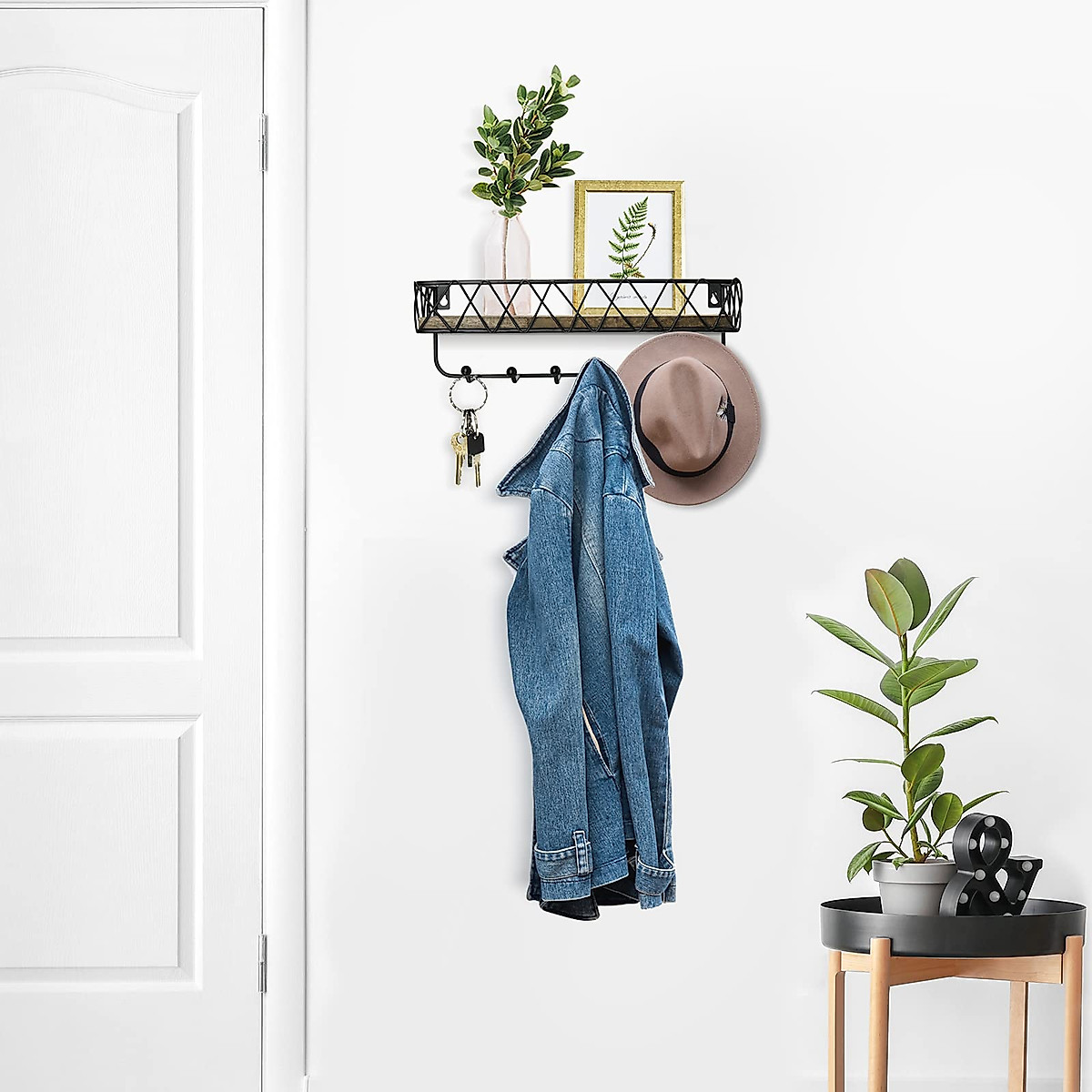 ANRXNCY Decorative Key and Mail Holder for Wall, Wall Mounted Entryway Floating Shelf with 5 Key Hooks, Decorative Metal Wire Mesh Key Holder with Shelf for Wall, Entryway, Bathroom, Office