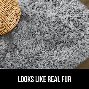 Gorilla Grip Fluffy Faux Fur Rug, 6x9, Machine Washable Soft Furry Area Rugs, Durable Rubber Backing, Plush Floor Carpets for Baby Nursery, Bedroom, Living Room Shag Carpet, Luxury Home Decor, Gray