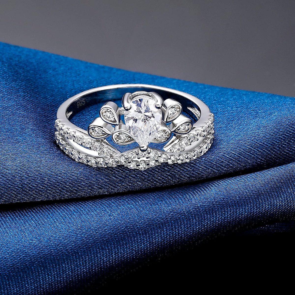 MDFUN S925 Sterling Silver Princess Crown Wedding Band Engagement Ring Crown Promise Eternity Ring for Women Size 5