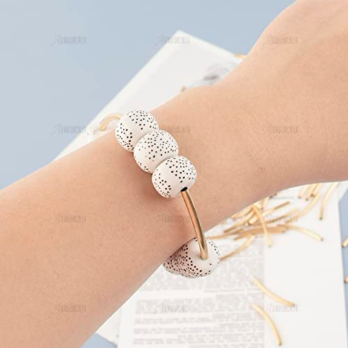 AUEAR, 100 Pack Plated Metal Smooth Long Curved Noodle Tube Spacer Loose Beads 3x50mm for DIY Necklace Bracelet Jewelry Making (Gold)