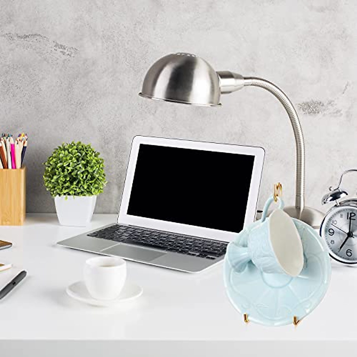 8 Pieces Tea Cup and Saucer Display Stand Holder Rack Metal Cup Saucer Holder Tea Cup Holder Display Coffee Mug Organizer for Plate Teapot, 6.22 x 2.44 Inches (Gold, Classic Style)