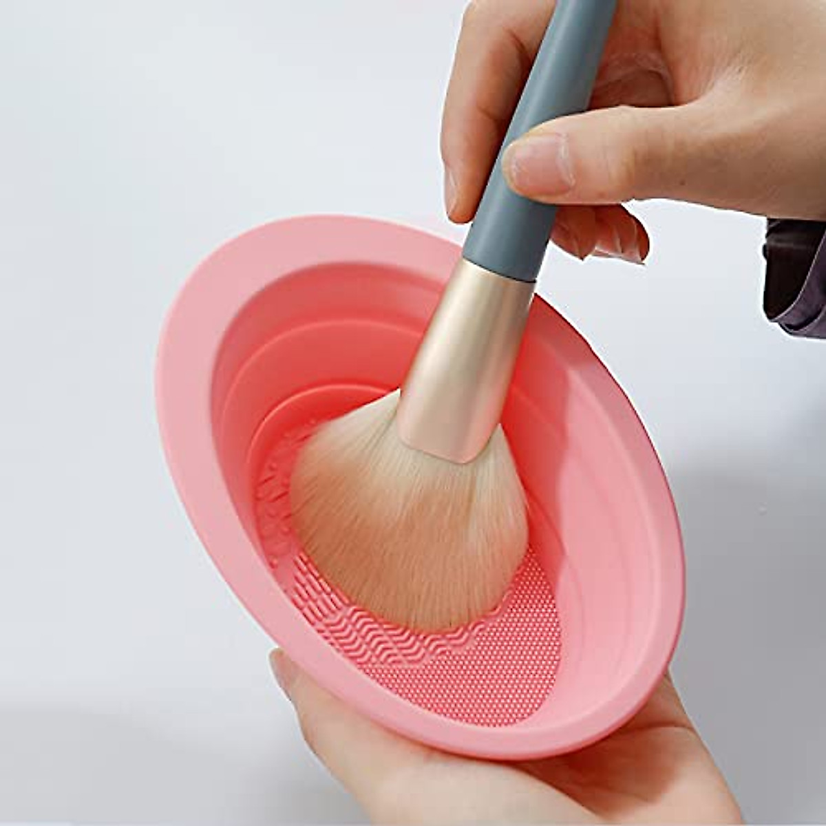 Makeup Brush Cleaning Mat, Silicone Makeup Brush Scrubber, Cosmetic Brush Cleaner, Brush Cleaning Pad, Foldable Makeup Brush Cleaning Bowl Suitable for Makeup Brush, Makeup Sponge, Powder Puff (Pink)