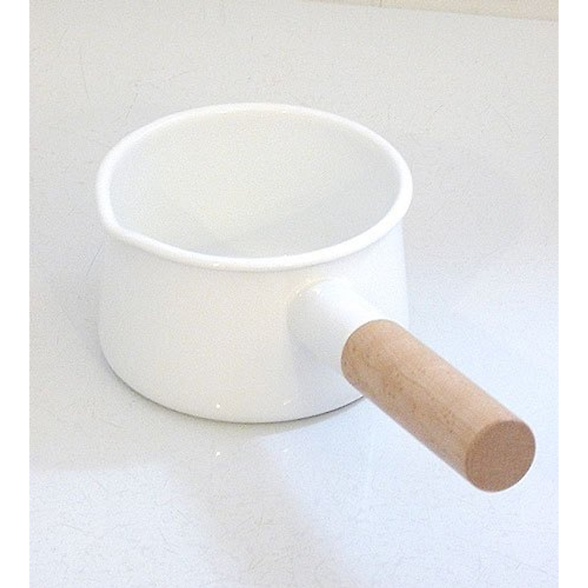 KAICO ENAMEL MILK PAN designed by Makoto Koizumi