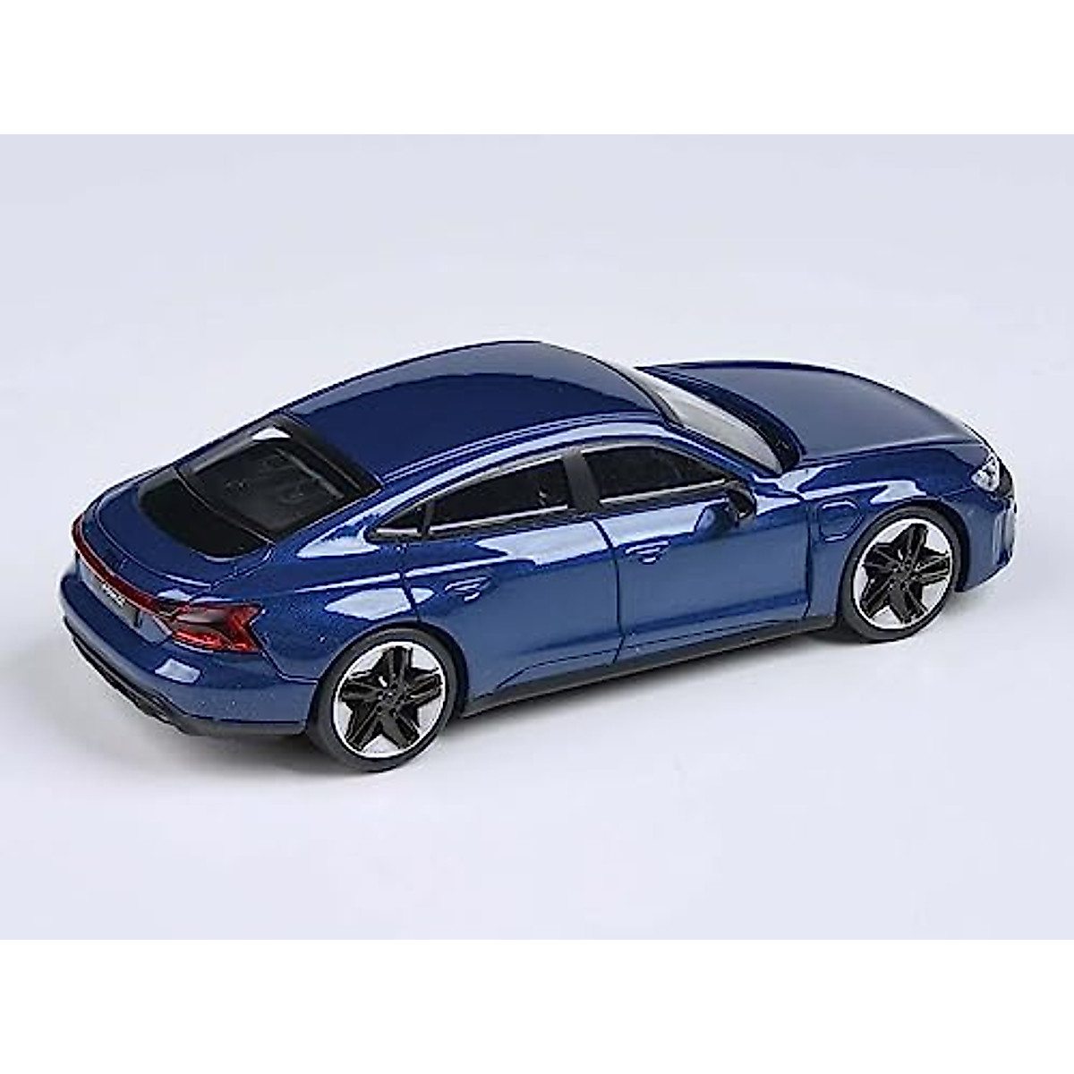 E-tron GT RS Ascari Blue Metallic 1/64 Diecast Model Car by Paragon Models PA-55335