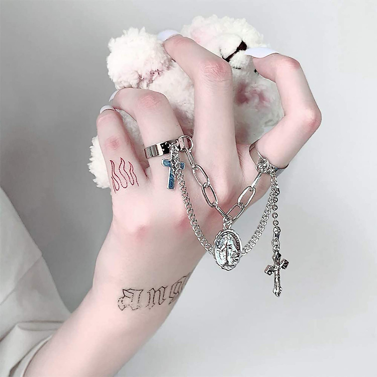 Ubjuliwa Gothic Punk Chain Finger Rings Set 15Pcs Adjustable Stackable Vintage Silver Emo Rings for Women Men Cross Butterfly Knuckle Rings