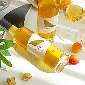 WUWEOT 12 Pack Plastic Wine Bottles, 750ml Clear Empty Bordeaux-Style Liquor Bottles with Screw Lid and Shrink Capsules Caps