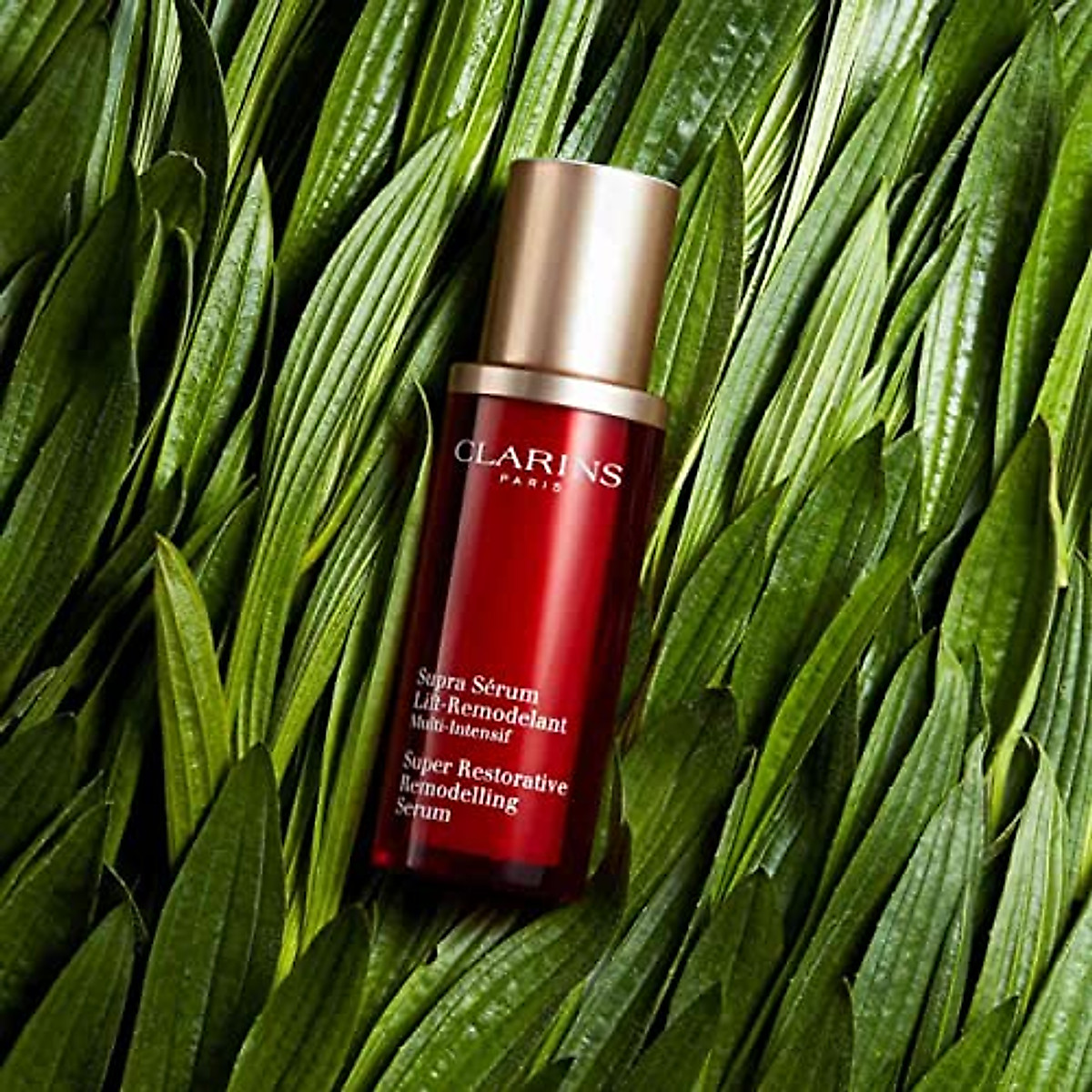 Clarins Super Restorative Remodelling Anti-Aging Serum For Mature Skin Weakened By Hormonal Changes | Replenishes, Illuminates and Helps Visibly Define Facial Contours |Targets Dark Spots and Wrinkles