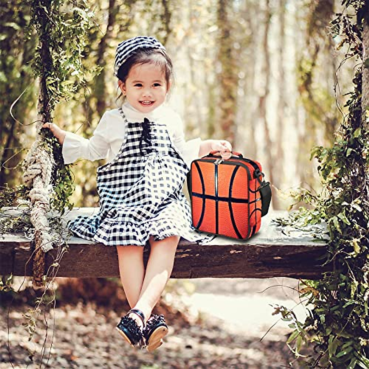 Basketball Lunch Box for Kids, Texture Ball Sport Insulated Lunch Bag for Boys Girls, Reusable Waterproof Lunch Box with Adjustable Shoulder Strap Cooler Tote Bag for School, Work, Picnic