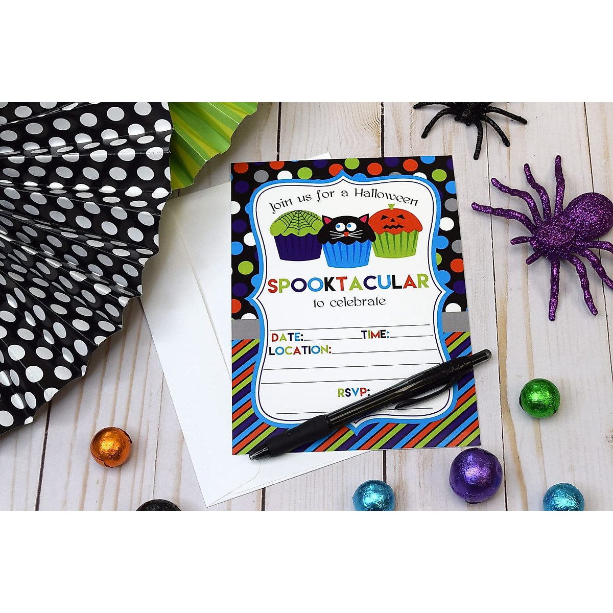 Spooktacular Halloween Cupcake Birthday Party Invitations, 20 5x7 Fill In Cards with Twenty White Envelopes by AmandaCreation
