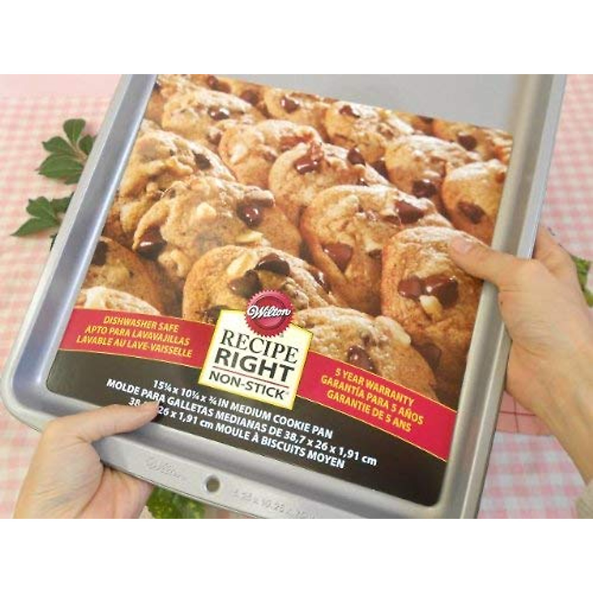 Wilton Recipe Right Medium Cookie Pan