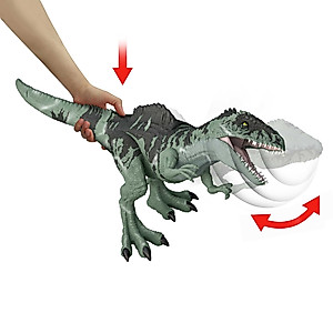 Mattel Jurassic World Dominion Strike 'n Roar Dinosaur Action Figure, Giganotosaurus Green Dino Toy with Striking Motion & Sounds