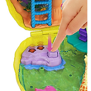 Polly Pocket Dolls & Accessories, 2-in-1 Travel Toy, Pineapple Purse Playset with Micro Polly & Lila Dolls