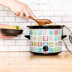 Uncanny Brands Peanuts 2 Quart Slow Cooker- Snoopy & Woodstock Appliance