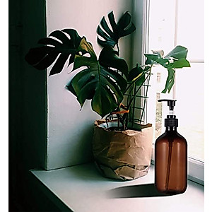 sdoot Shampoo Bottles with Pump, 17oz Refillable Amber Plastic Pump Dispenser Bottle for Soap Shampoo Conditioner, 2 Pack