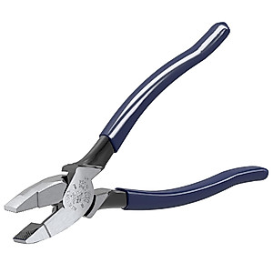 Klein Tools 80020 Tool Set with Lineman's Pliers, Diagonal Cutters, and Long Nose Pliers, with Induction Hardened Knives, 3-Piece