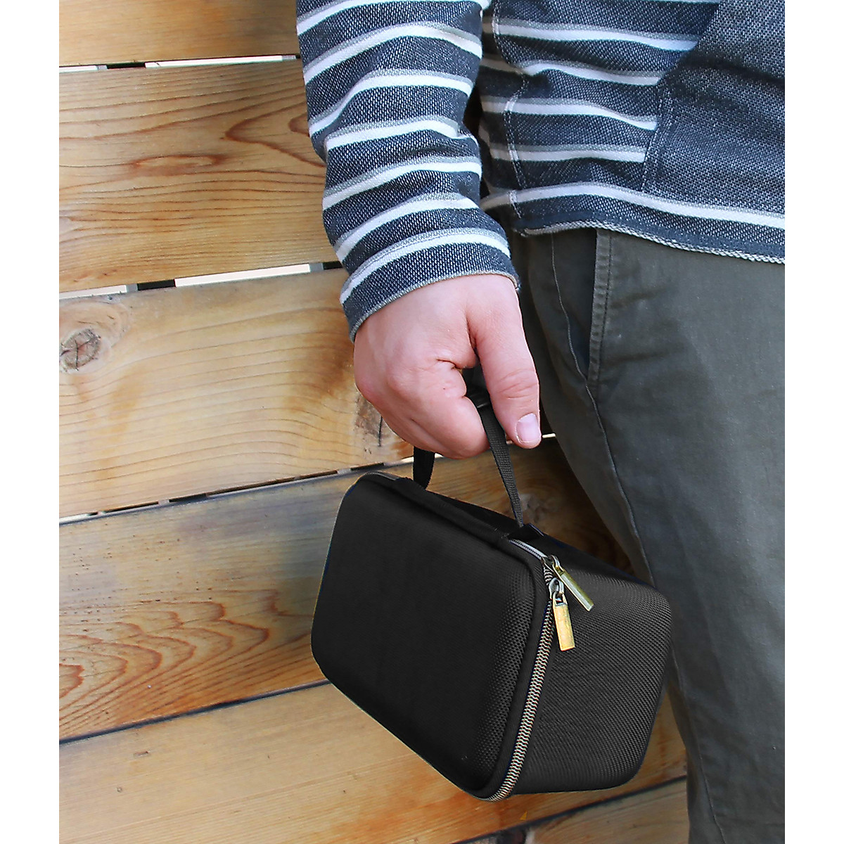 CASEMATIX Hair Clipper Barber Case Holds Clippers, Hair Buzzers, Trimmers, T Finisher Liner - Travel Case For Clippers, Stylist and Hair Cutting Supplies