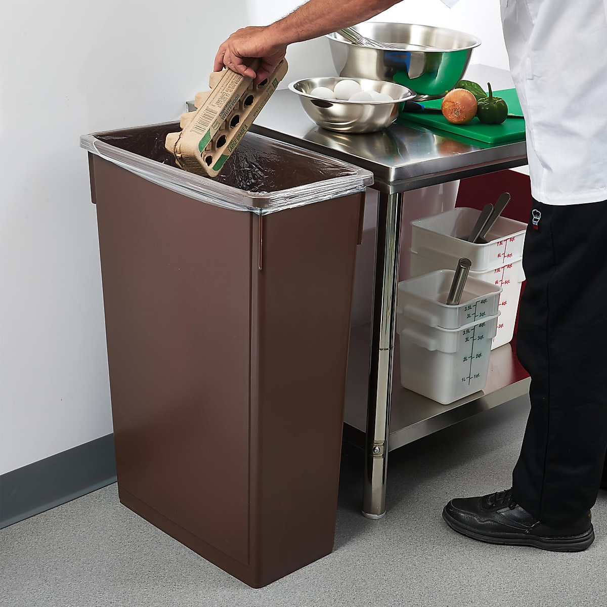 Winco Slender Trash Can, 23-Gallon, Brown