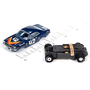Auto World Thunderjet R32 Sewde Savage - 1970 AAR Plymouth Barracuda #42 HO Scale Slot Car