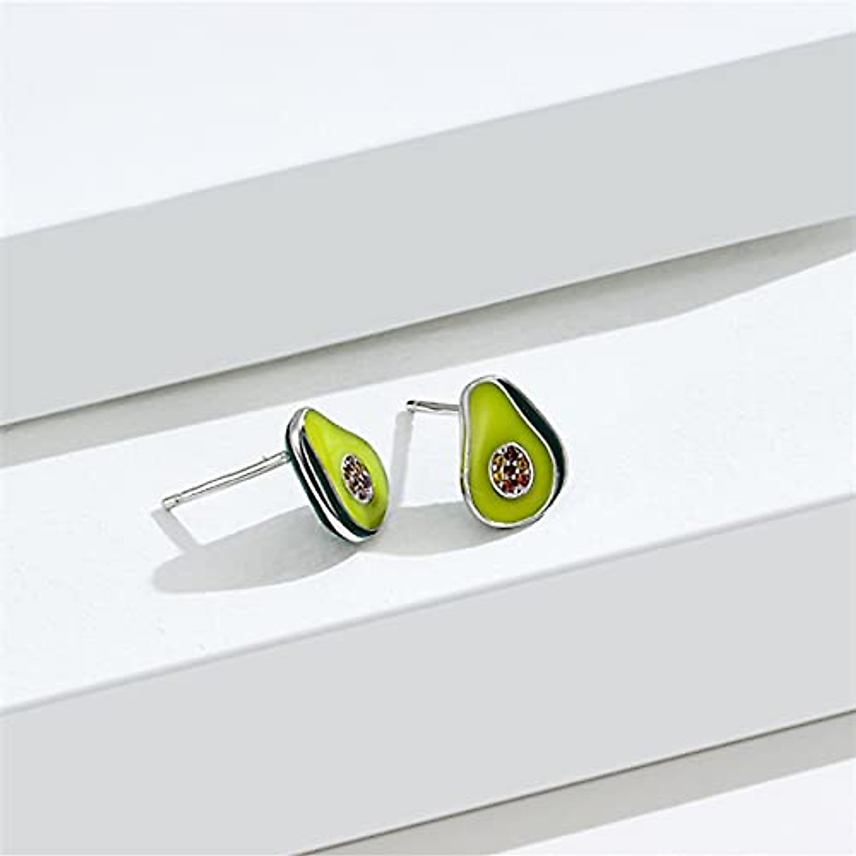 LOVE SILVER S925 Sterling Silver Cubic Zircon Green Avocado Stud Earrings Funny Fruit Earrings Aesthetic Earrings for Women Teenger LSE146