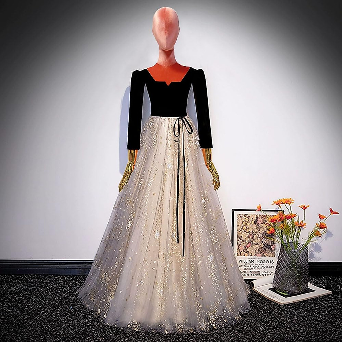 JELIMATE Female Mannequin Torso with Stand Velvet Fabric Display Retail Mannequins Dress Form Model for Boutique Display Manikin with Golden Arms