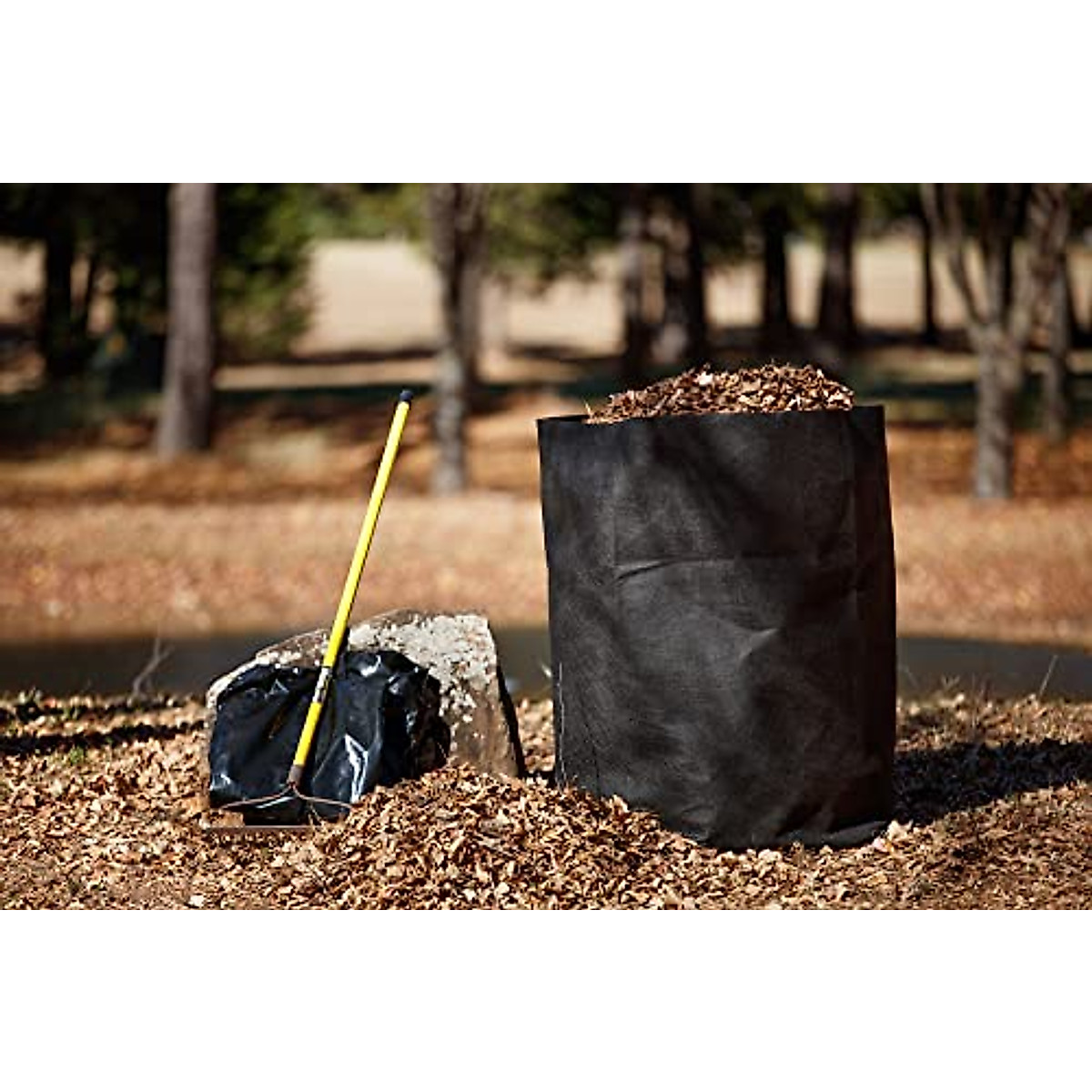 Smart Pot 12125 Sak Fabric Composting Container with Plastic Fitted Cover, Black