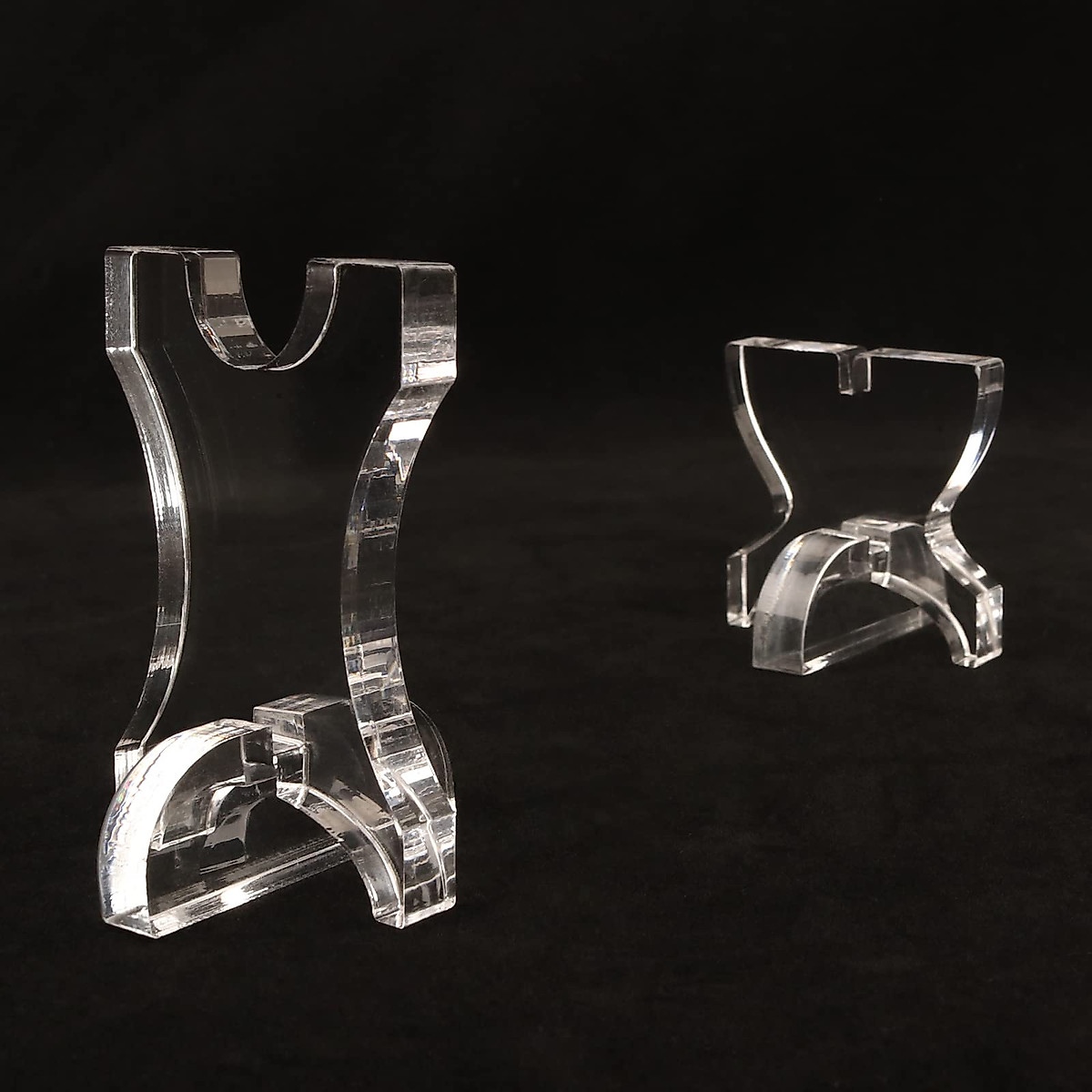 HHUXIUE Knife Display Stand knife stand Plexiglass tabletop Knife collectible knife display stand Kitchen Small Knife Holder Single Knife Rustic Cabin Home Decor (1 pack)