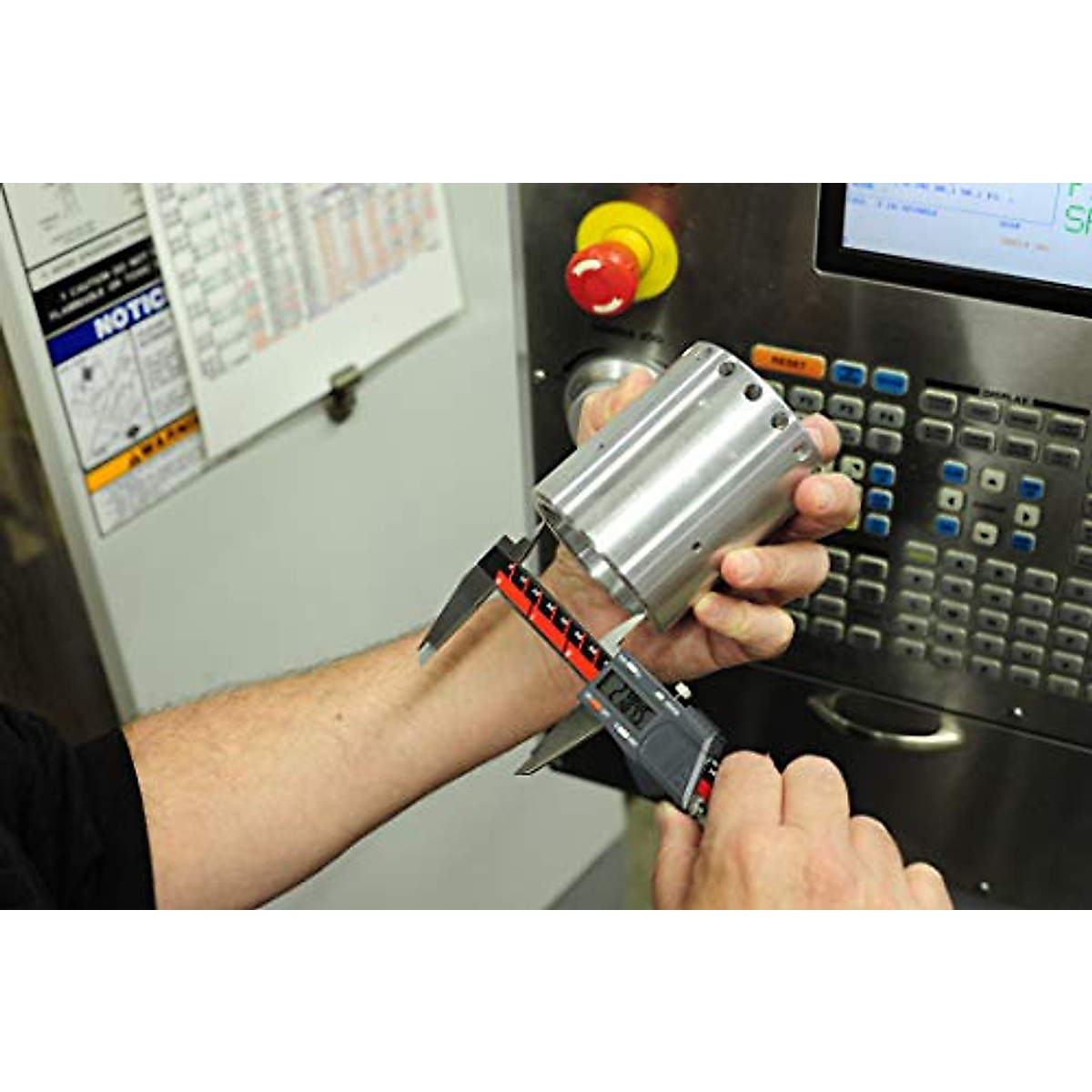 Aventor 0-6"/0-150mm Absolute DPS Digital Caliper IP54 Protection, Resolution 0.0005"/0.01mm 303-1551 S]