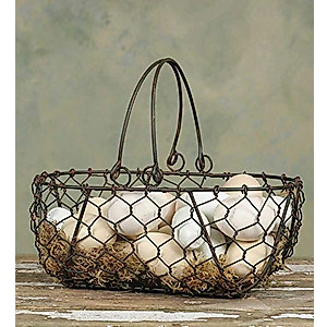 Colonial Tin Works Gathering Basket in Green/Rust (1)