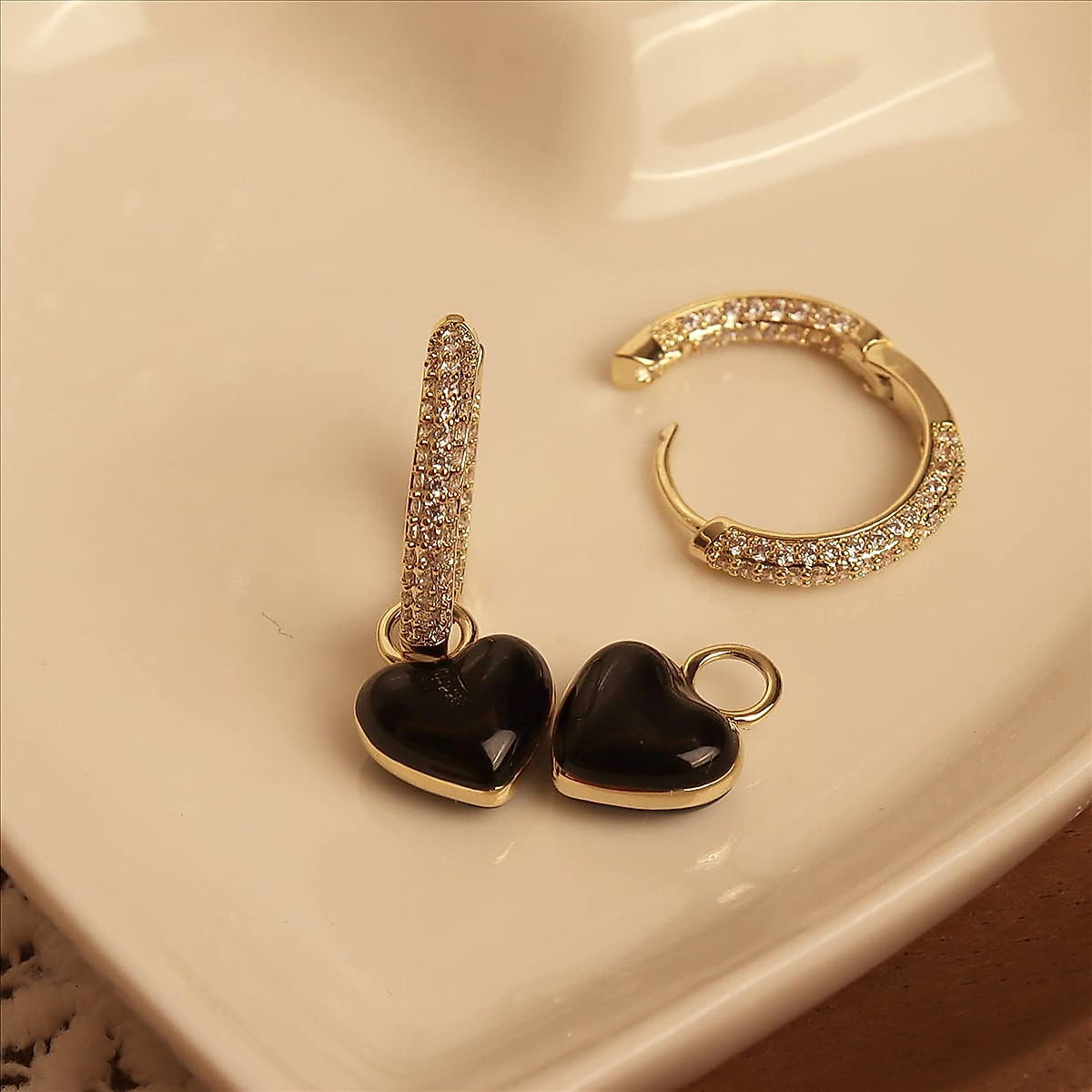 Sonateomber Small Heart Gold Hoop Earrings for Women - Sparkly Huggie Ring Circle Daily Jewelry Gift for Christmas Party, Stainless Steel, Cubic Zirconia