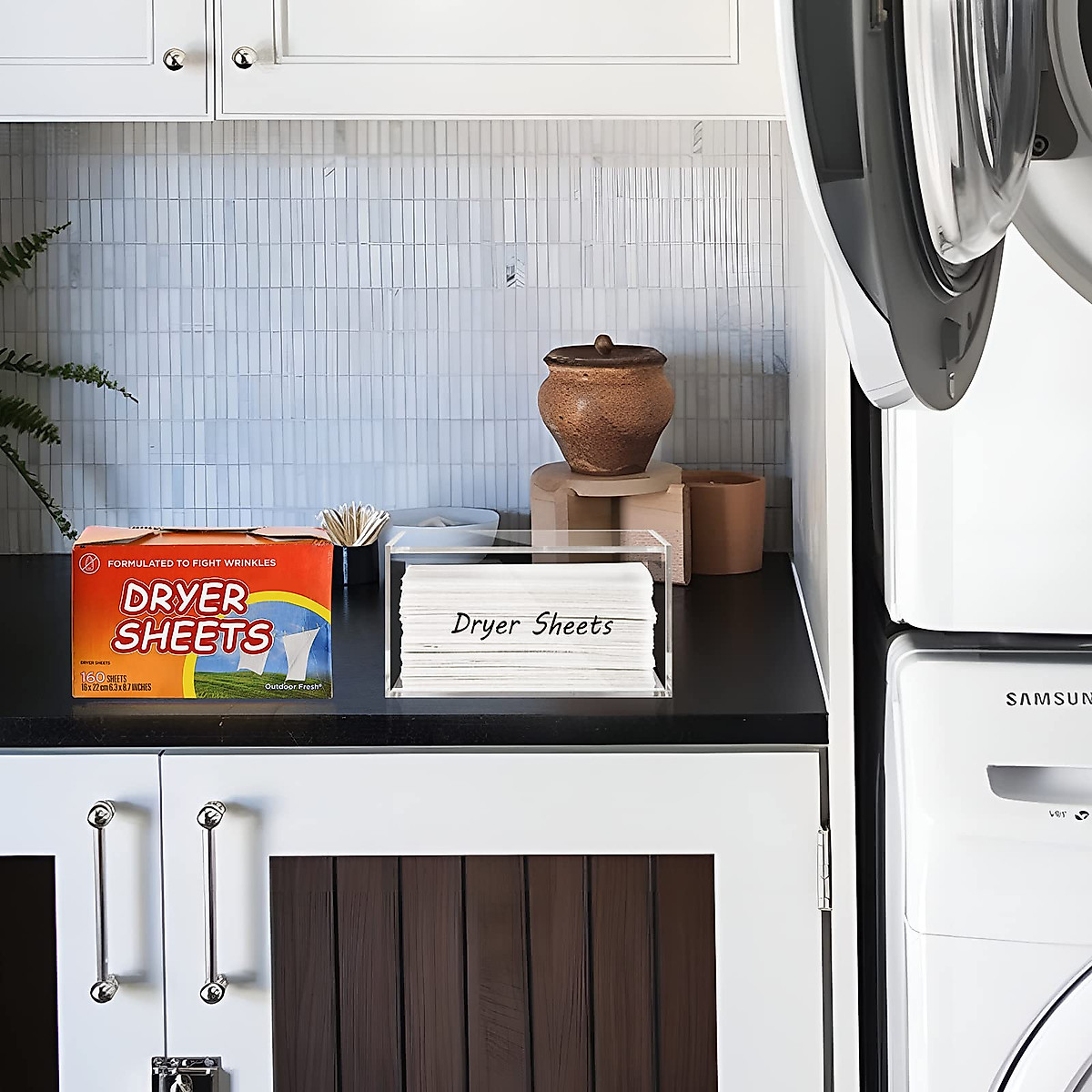 Simetufy Dryer Sheet Holder for Laundry Room, Acrylic Laundry Clear Dryer Sheets Dispenser Container Box with Lid for Organizing Fabric Dry Sheet, Laundry Pods